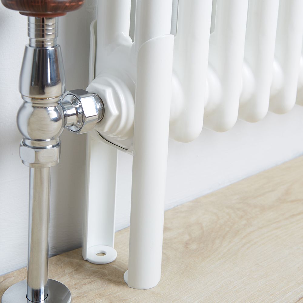 Milano Windsor - Traditional 2 Column Radiator Feet - White