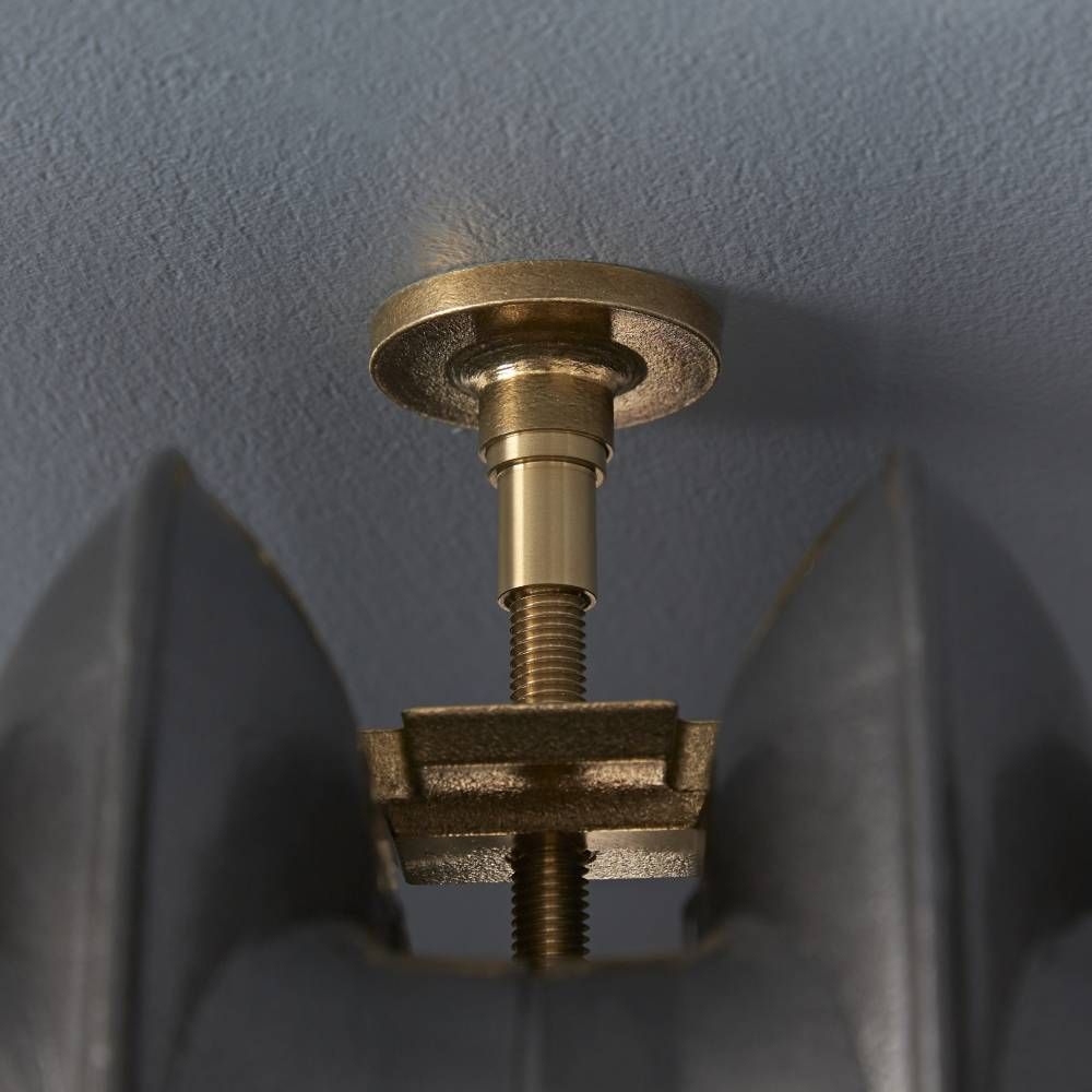 Milano - Cast Iron Radiator Luxury Wall Stay - Brass